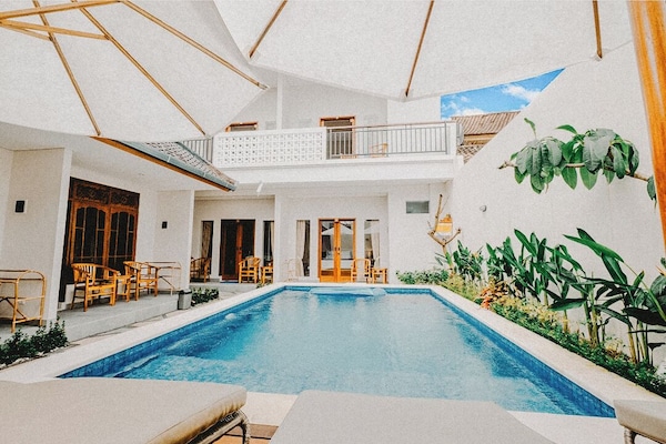 Turtle Shelter Guest House - Sanur