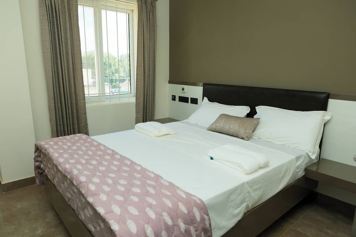 Quarto casal luxo | Wi-Fi de cortesia