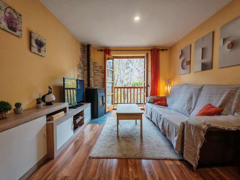 Apartamento Con Amplio Jardín - Isard 1 - El Pont de Suert