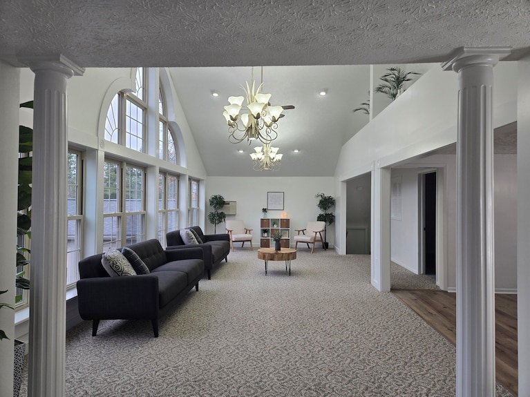 Crystal Wave Retreat, Berlin Ohio\nhot Tub And Pool - 베를린