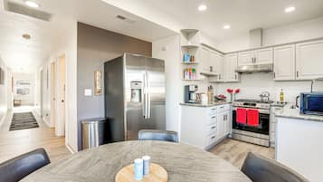 Casa (3 Bedrooms) | Parte interna