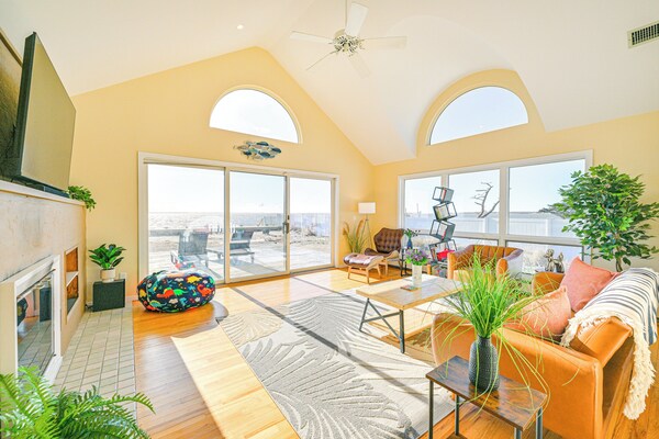 Bayfront Home In Patchogue W/ Deck & Fishing Dock - Fire Island, NY