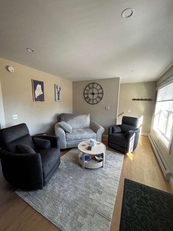 Cozy 1-bedroom Apartment Just Minutes From Downtown Freeport With Wifi. - Freeport, ME