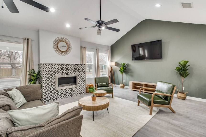 Bishop Escape Fire Pit 1mile Bishop Arts Zoo - Highland Hills - Dallas