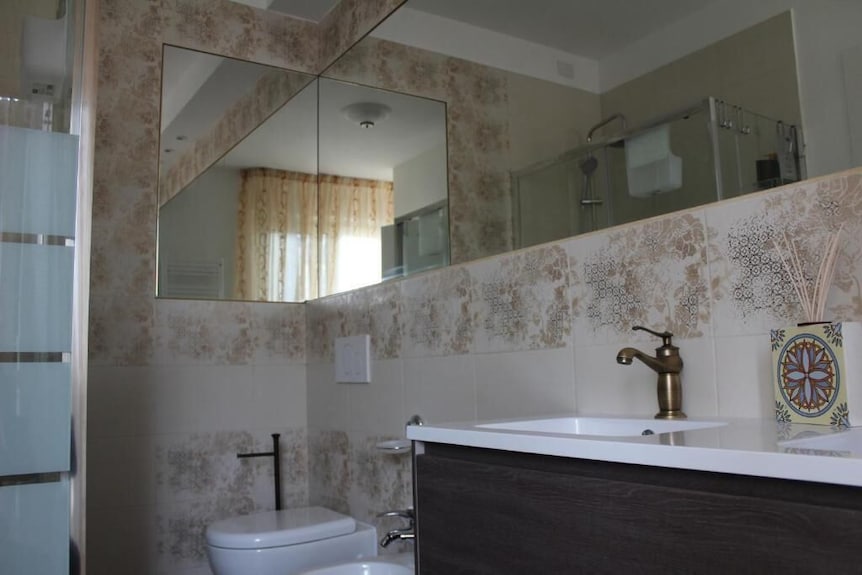Beb Villa Lilla Beach Umbrellas, Sunbeds Bike Breakfast All Inclusive - San Benedetto del Tronto