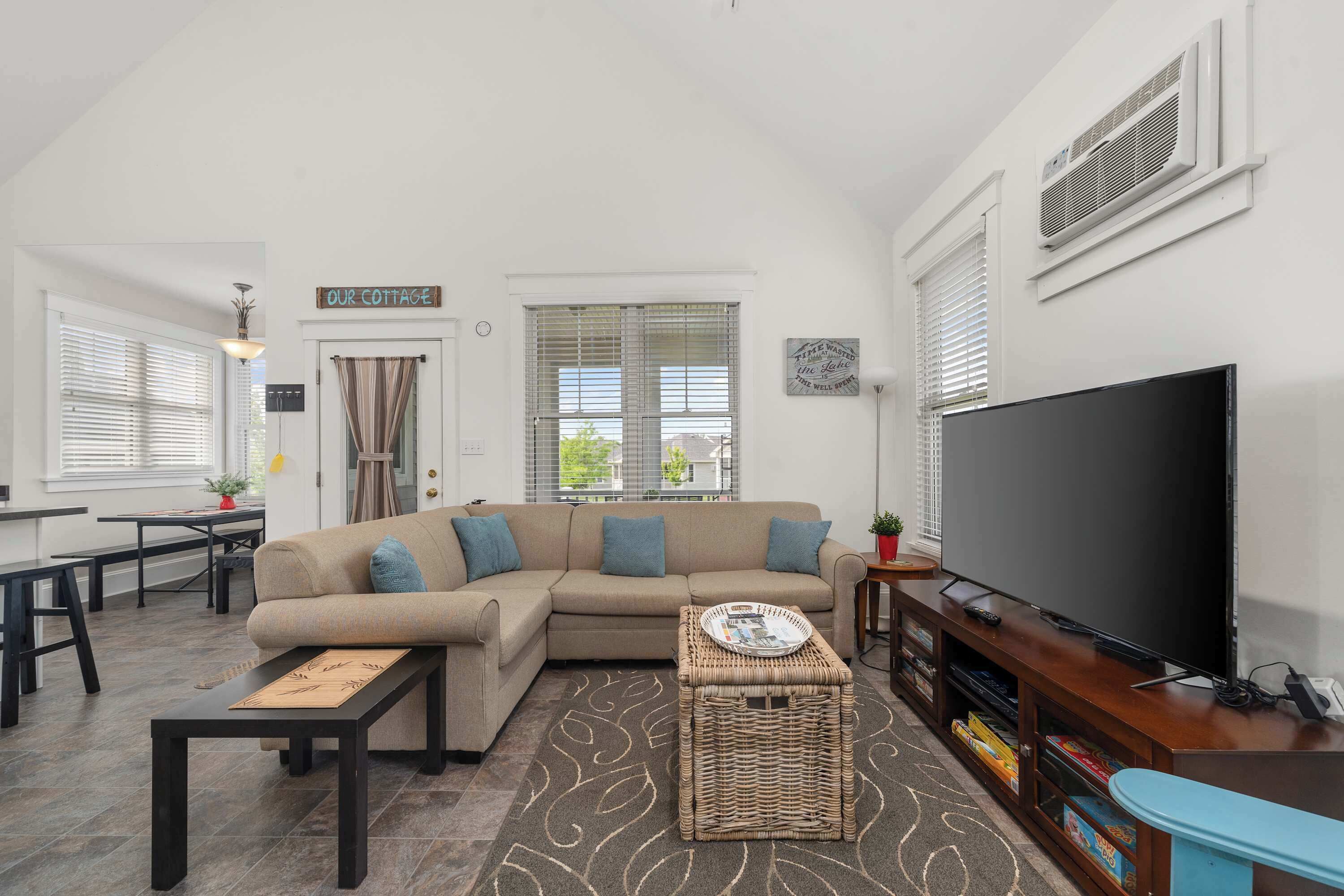 The Song Wren - 33 Butternut - Prince Edward