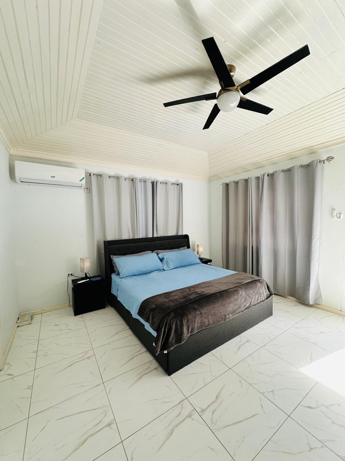 Mastter Bedroom - Ferdi's Place - Port Antonio