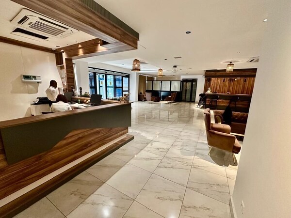 Hotel La Pivoine - Abidjan