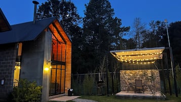 1 quarto, edredões de penas