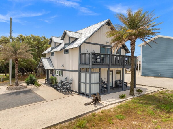 Sugar Sand Cottage A - Mexico Beach, FL