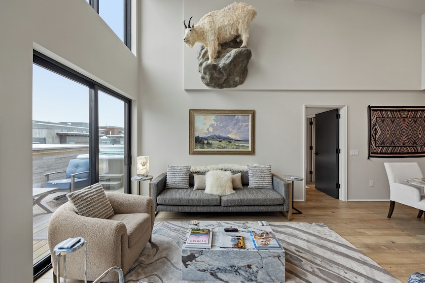 Luxury Jackson Condo | Large Deck, Hot Tub & Views, Fireplace - 傑克遜