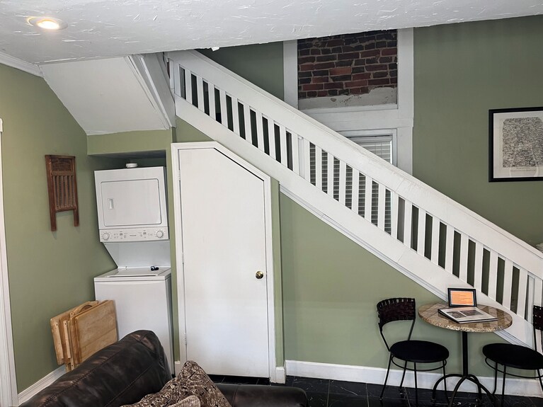 Welcome To Bourbon Oak Smokehouse, In The Heart Of Bardstown, Ky - My Old Kentucky Home State Park, Bardstown