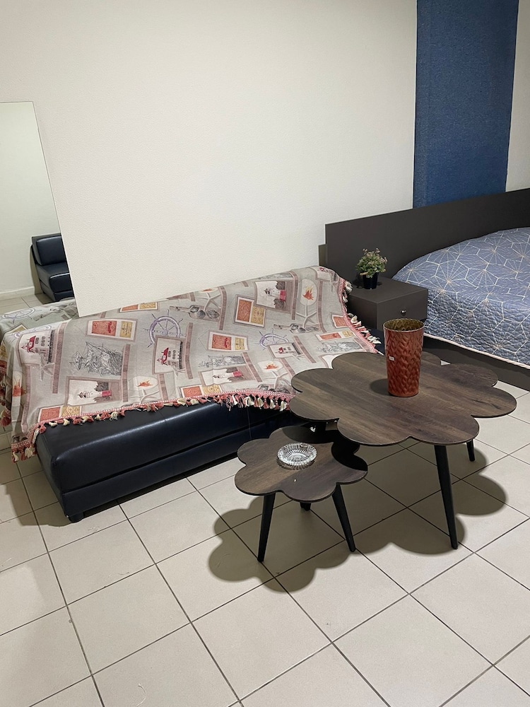 Loft in Siwar-Zouk- 2 minutes from hotel Le Royal-Dbayeh- by car - Zouk ...