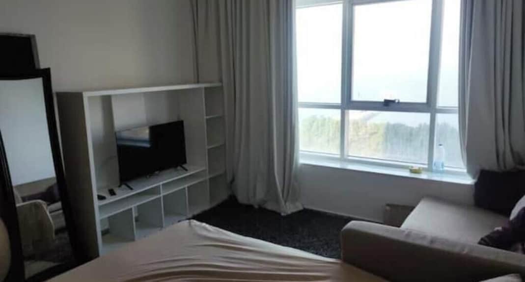 Luxury Sea View Stunning Room - Ajman