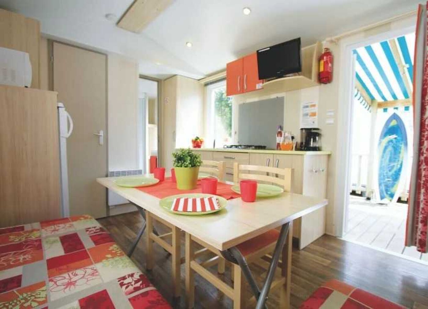 Zecamping Familial Parc Aquatique Animaux Acceptés Locatif Tv 23m2 - Le Château-d'Olonne