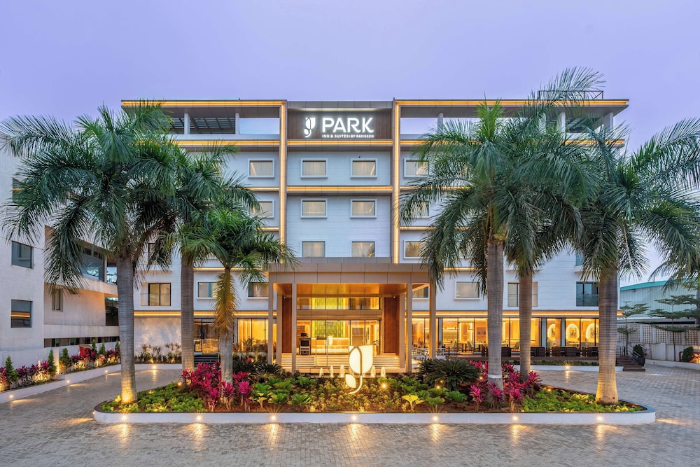 Park Inn & Suites By Radisson Bengaluru Yelahanka - Bangalore