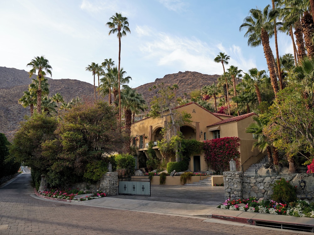 The Willows Historic Palm Springs Inn - Palm Springs, CA