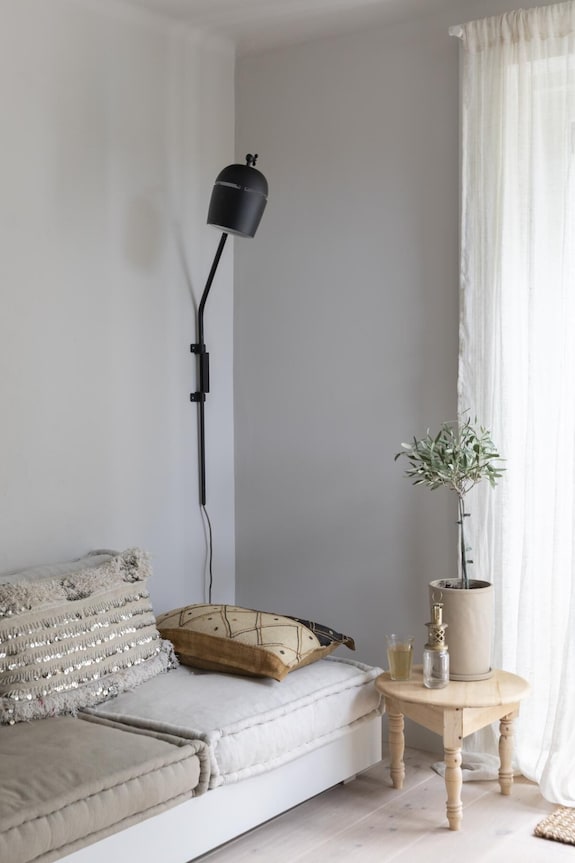 Palm Tree - One Bedroom Apartment, Sleeps 2 - Alkmaar