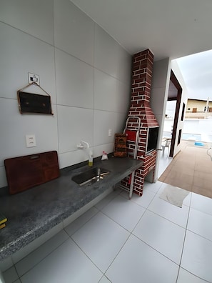 Área para churrascos e piqueniques