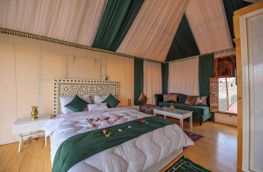 Spacious 9-bedroom lodge in enchanting Marrakech with WiFi, AC Reviews ...