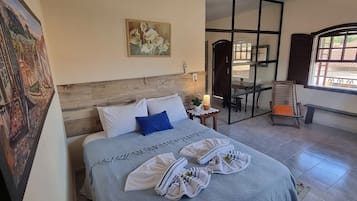 Apartamento básico | Espaço de trabalho para notebook, Wi-Fi de cortesia