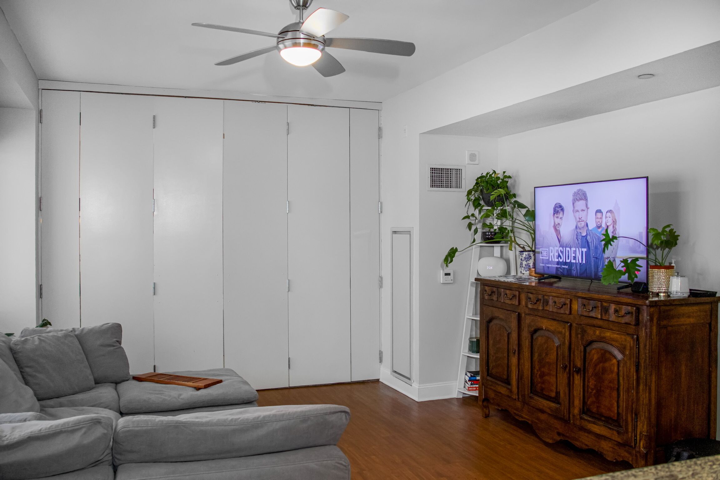 Central Dtla 1-bedroom  Walkable, Modern, 24 Hrs Amenties And Cozy Stay! - Pasadena
