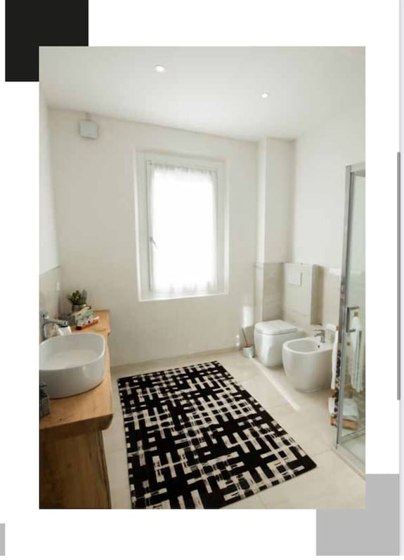 200 Metri Dal Centro Storico Del Paese Di Cui Ospita Ristoranti Stellati, - Reggio Emilia