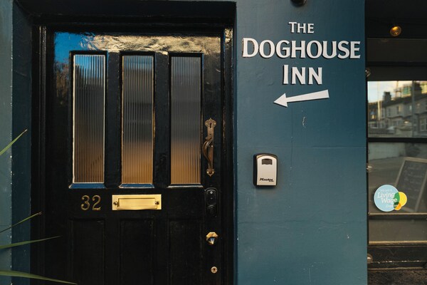 The Doghouse Inn - Hastings