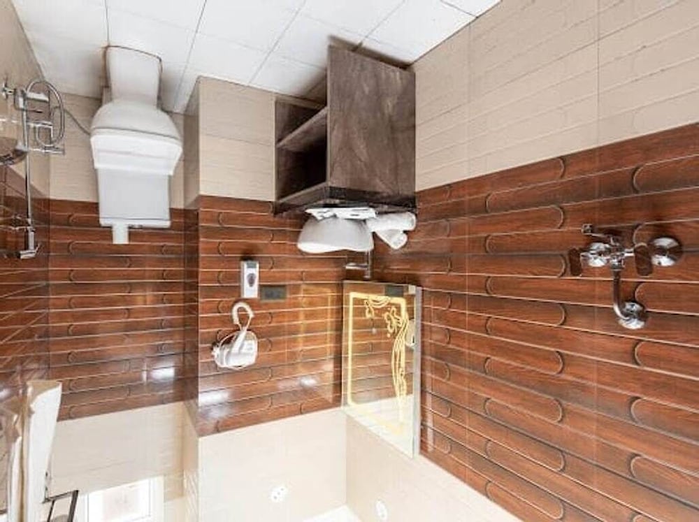 Hotel Creek Valley - Masuri