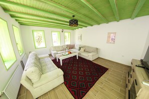 Casa Comfort | Sala de estar | Televisor 