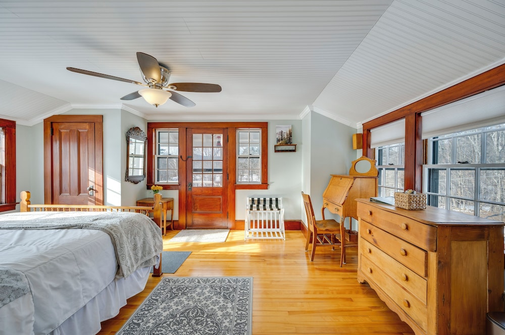 1 Mi To Cranmore Mountain: Charming Conway Apt! - North Conway, NH