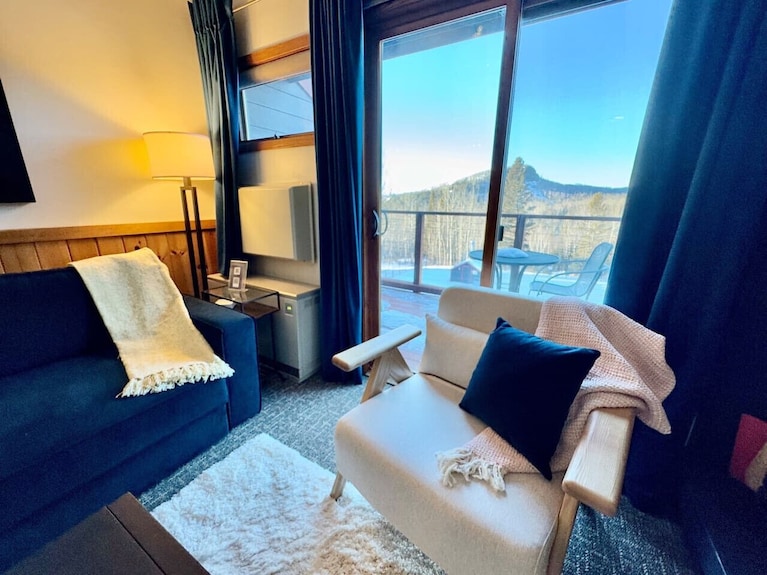 Lutsen Ski-in/ski-out | Moose Mtn Views | Jet Spa - Lutsen, MN