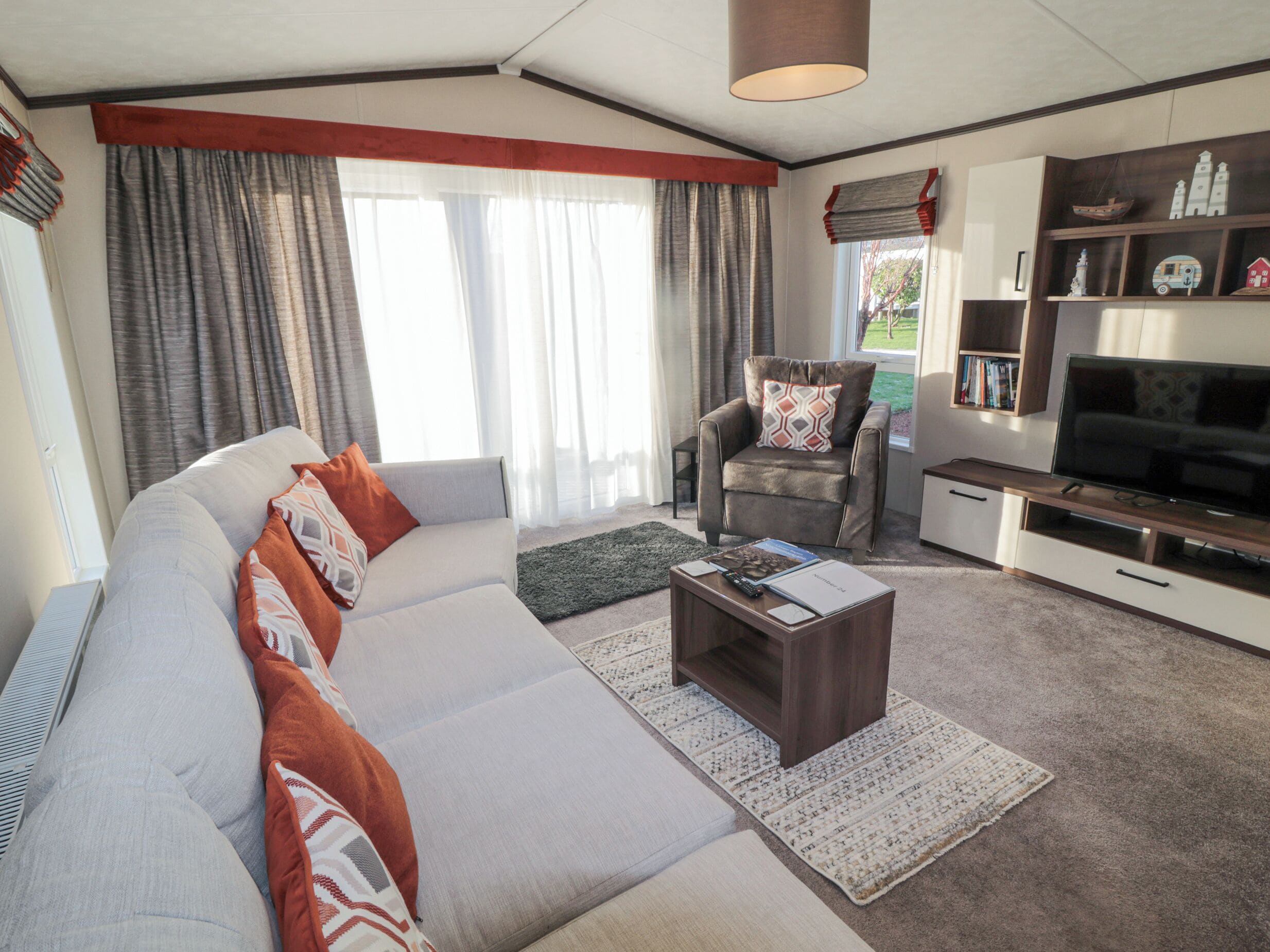 Downtime Lodge, Pet Friendly, Country Holiday Cottage In Felton - England