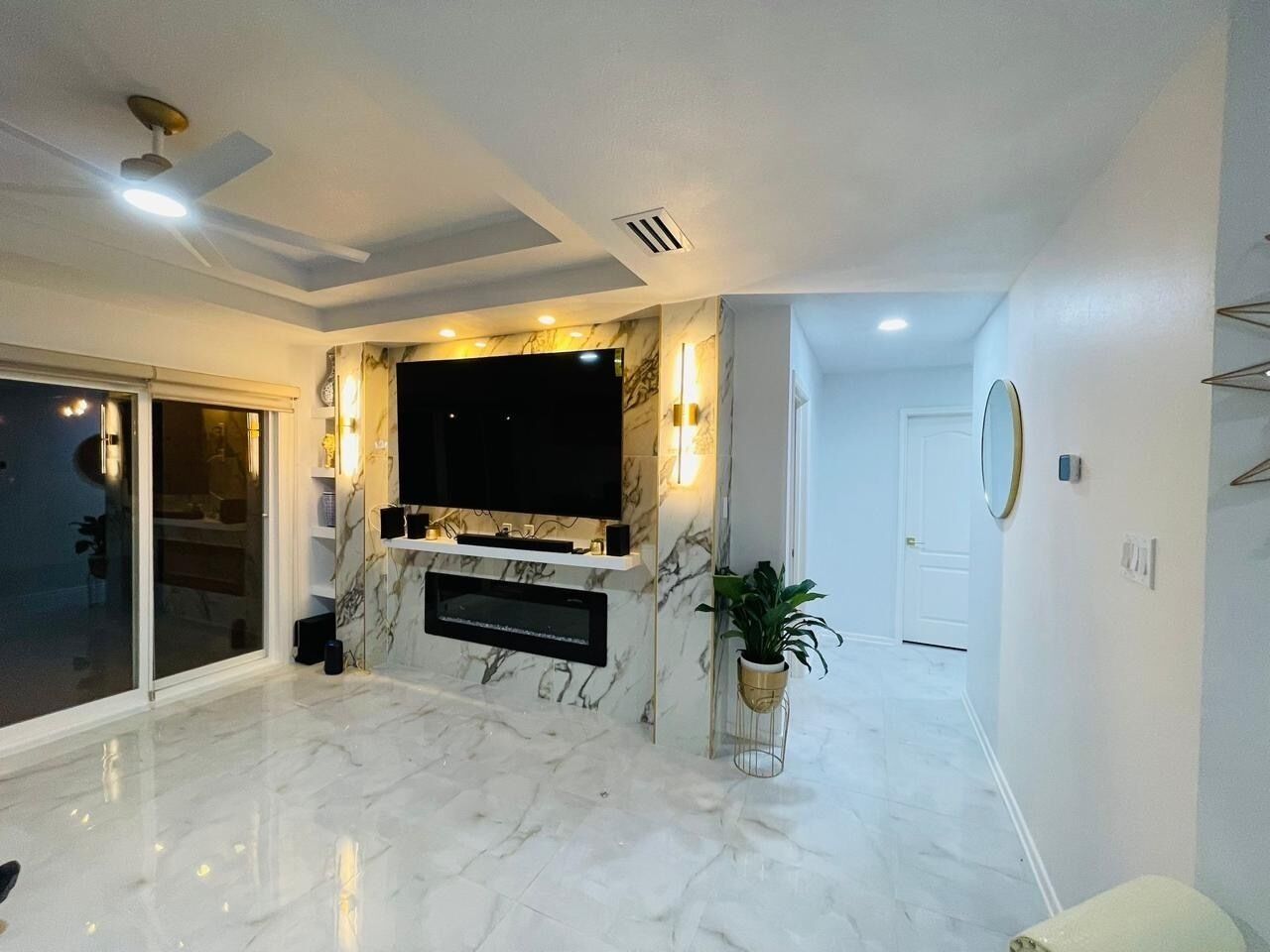 Brand New House Charming 3-bedroom House With Ac And Wifi In North Laredo - Laredo, TX