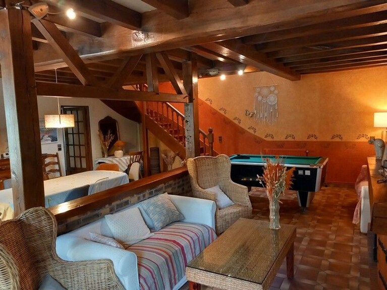 Gîte De Charme Avec Spa, Billard, Jardin Et Ping-pong - Cher