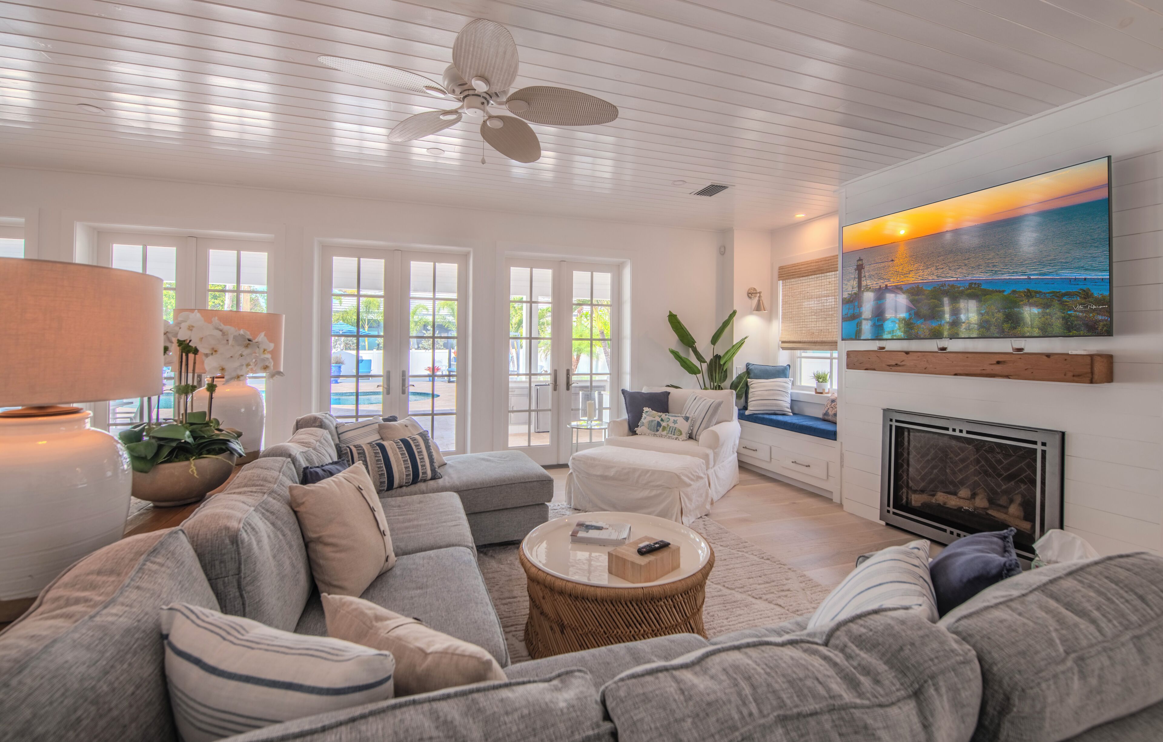 Steps To Vanderbilt Beach, Sleeps 13, Resort-style Backyard - Naples, FL