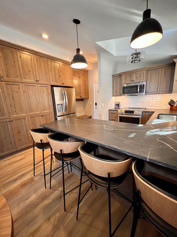 Newly renovated, dog friendly Elkhorn stand alone condo Reviews, Deals ...