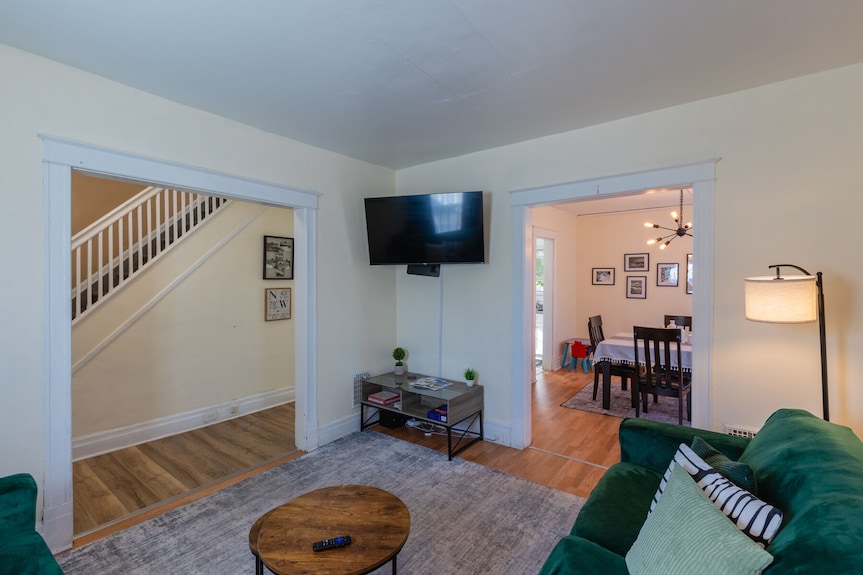 10%0ff 3-bedroom Hone With Ac & Wifi, 5 Min From Falls, Comfy, Clean & Cozy. - 紐約