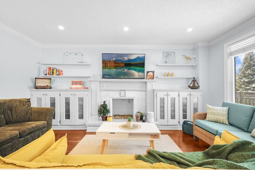 Stylish 3br Whitby Home In Prime Location - 奧沙華