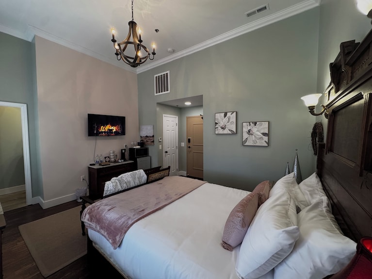 Branner Room, The Lodge At Old City Hall - Morristown, TN
