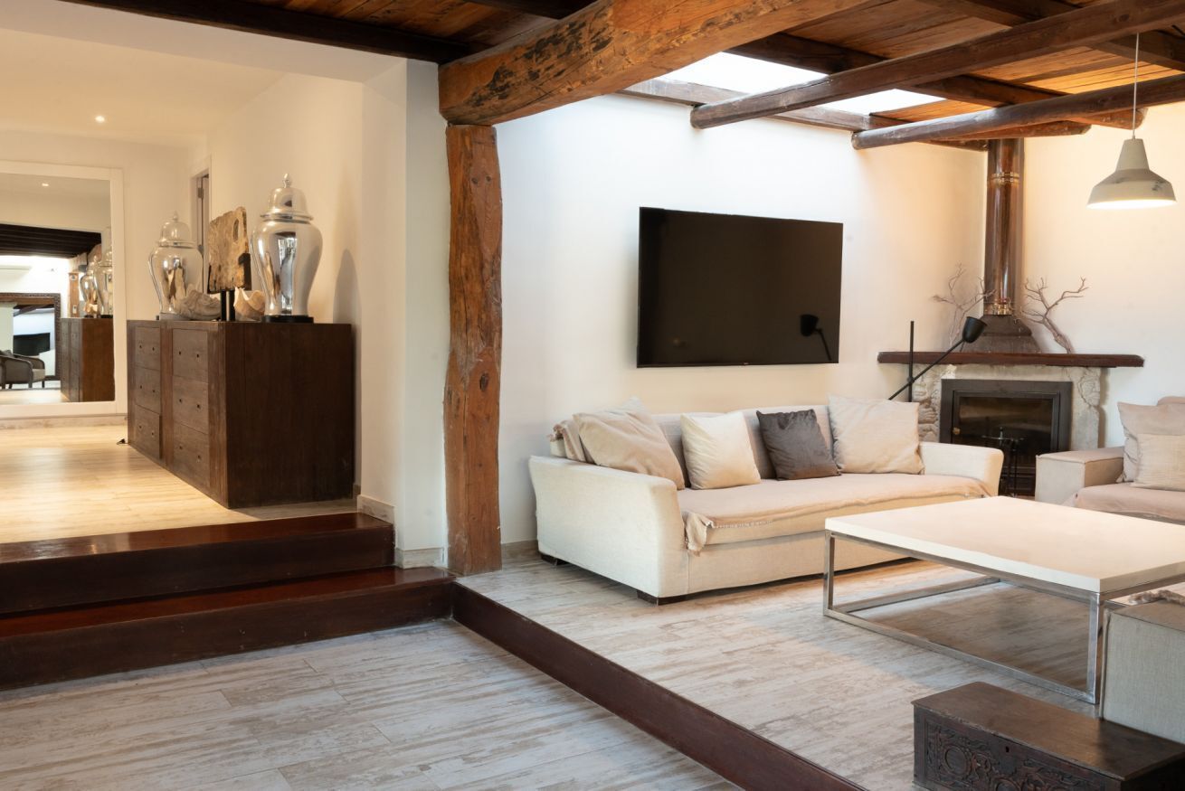 Can Calyssa: Luxury Villa Near City Center - 이비자