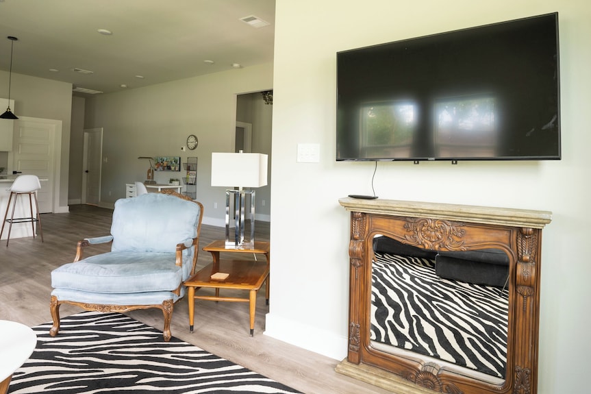 Spacious 3-bedroom Home With Comfort & Convenience - Family Friendly - 샌 마르코스