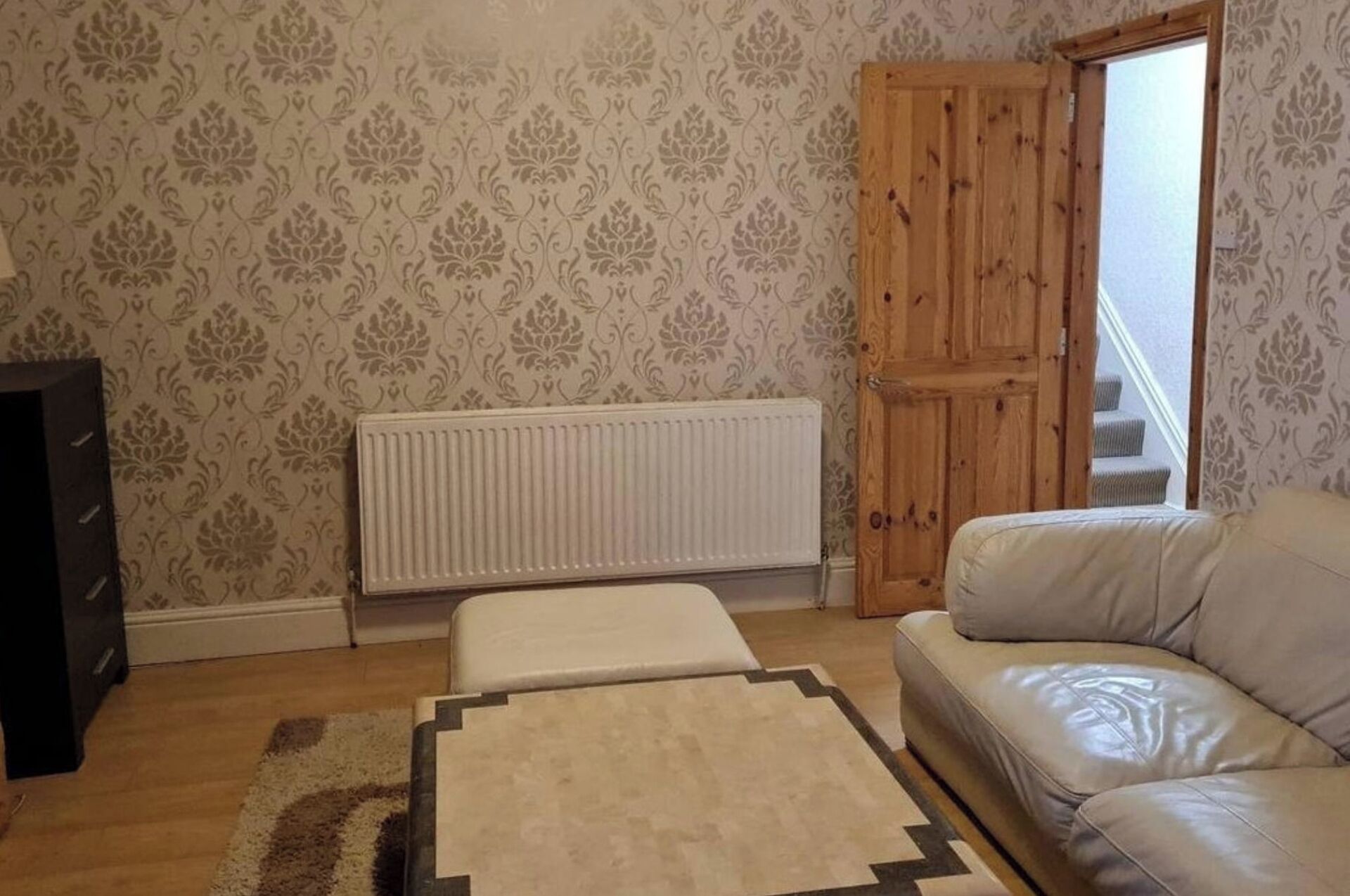 4 Bed House Sleeps 8 - Pet Friendly With Garden - Blackpool