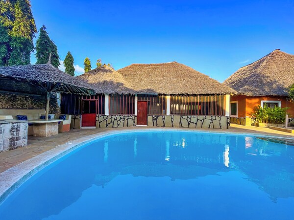 Diani Campsite & Cottages - Diani Beach