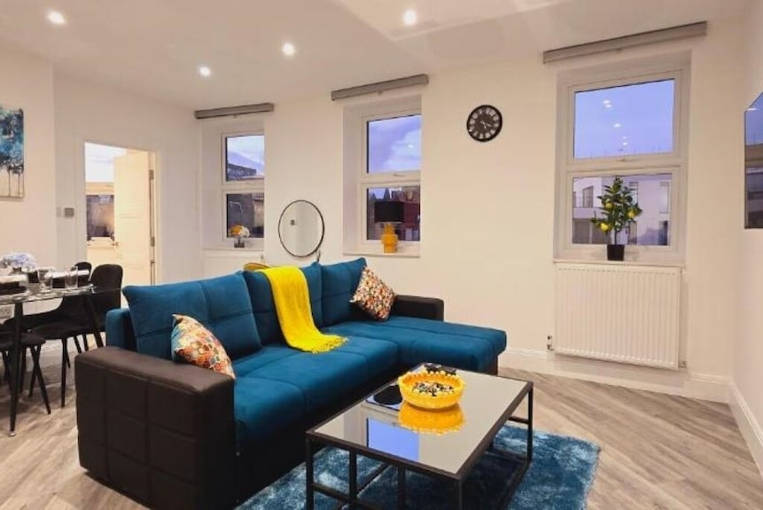 Abbey Corner By Nivaas 4 : Apartment With City View - Reading