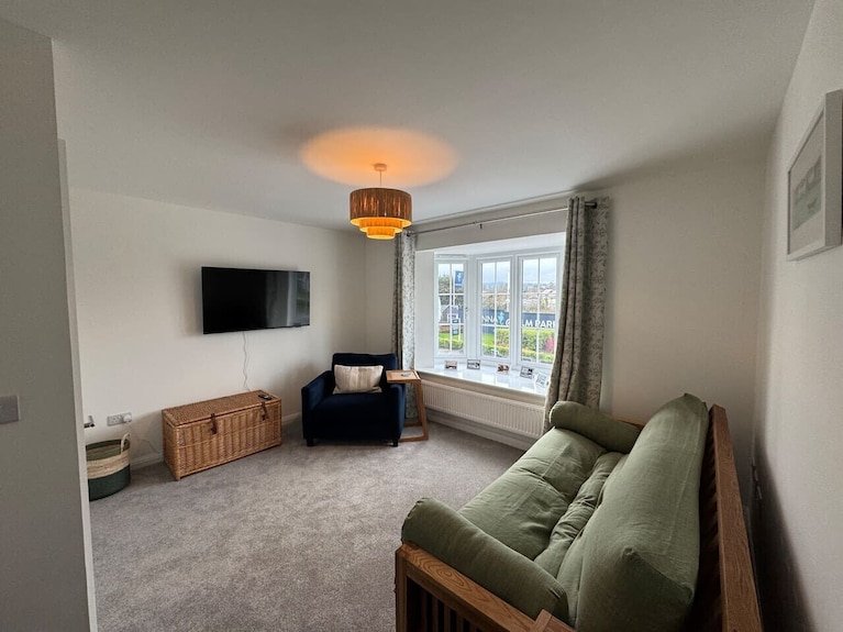 Meadow View, Elm Park - Exeter