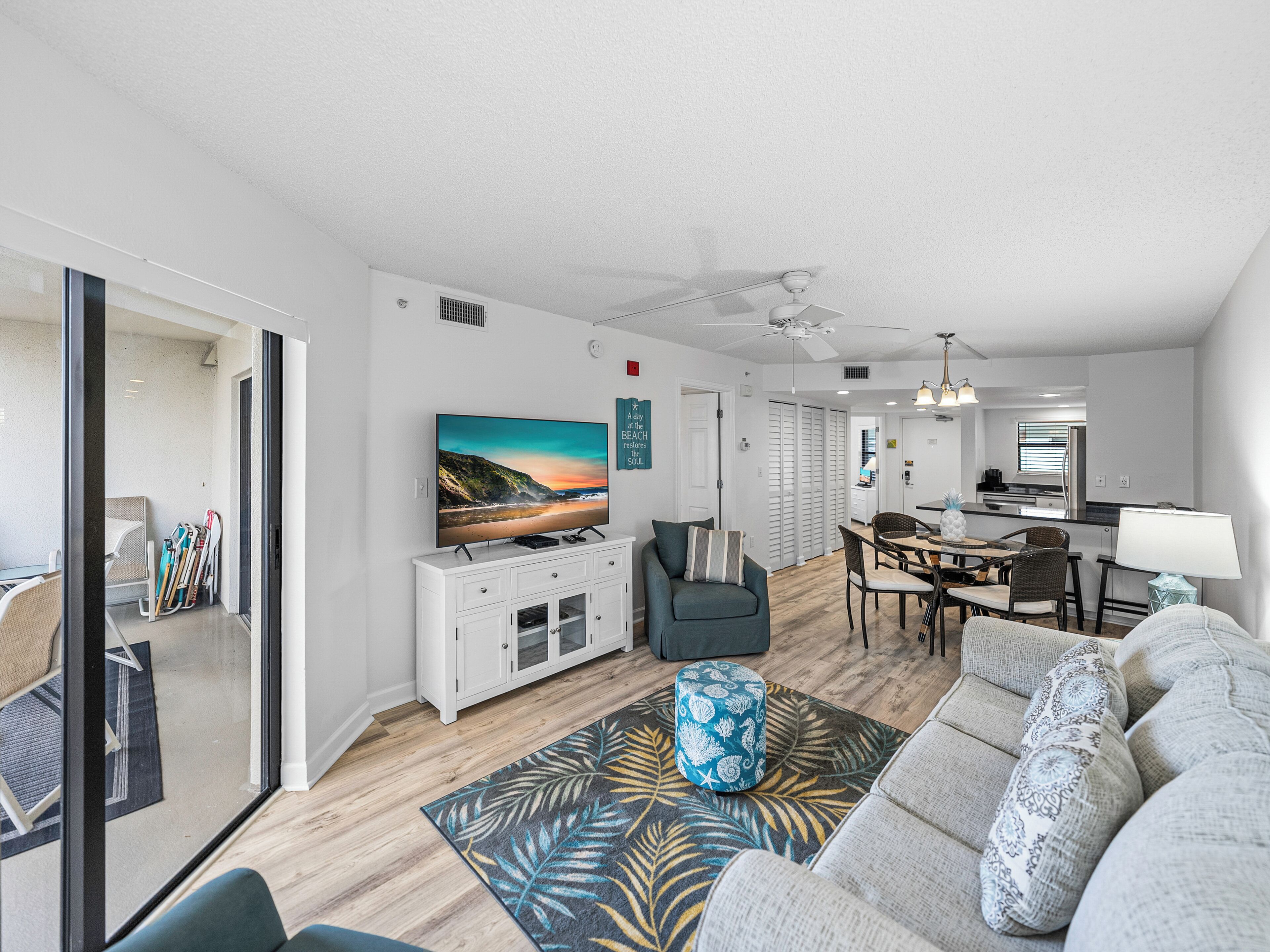 St Pete Beach Escape | Private Beach Access - St. Pete Beach