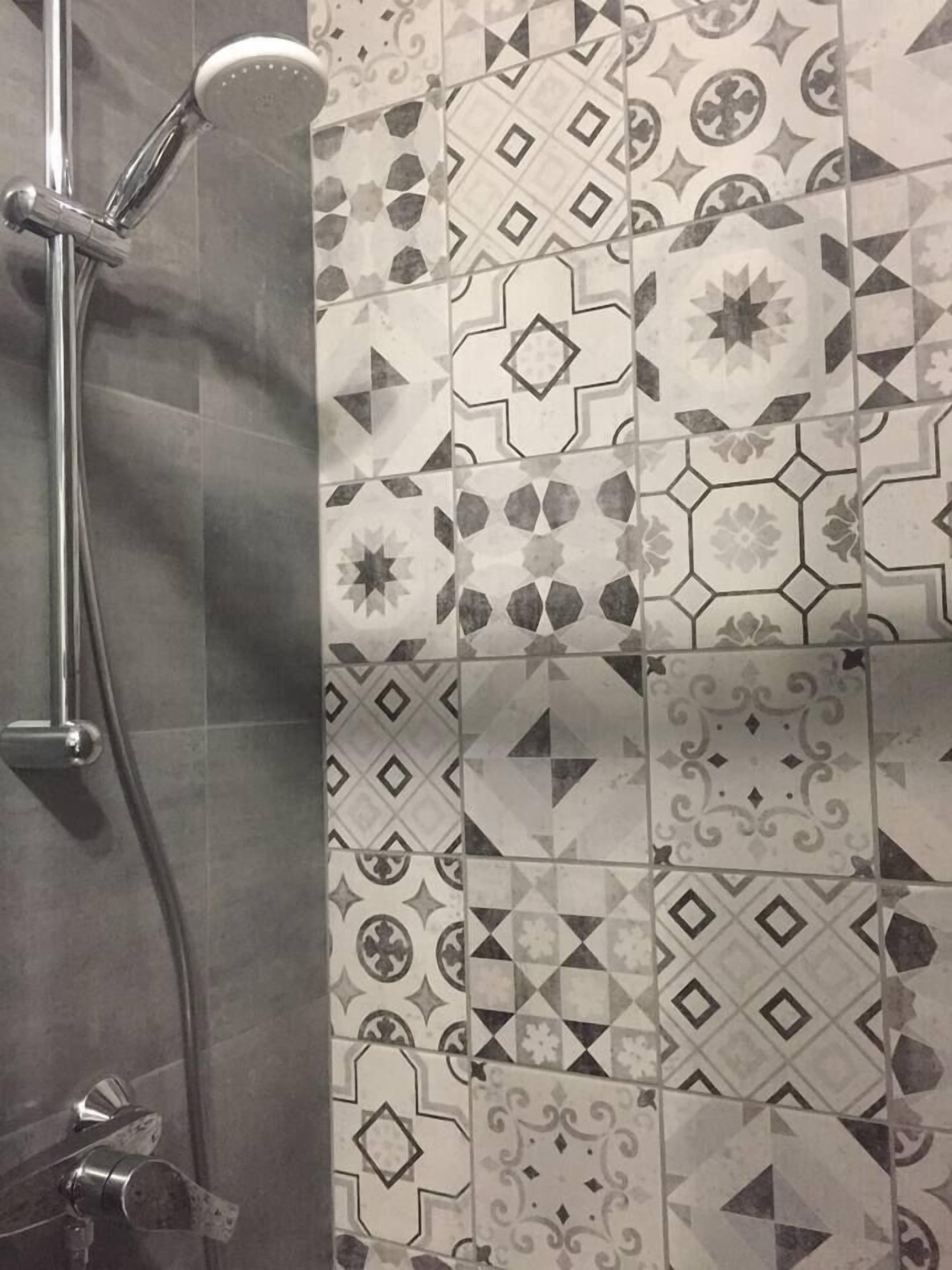 Le Petit Debrousse : Confort, Calme, Lumineux + Parking - Gare de Lyon-Perrache