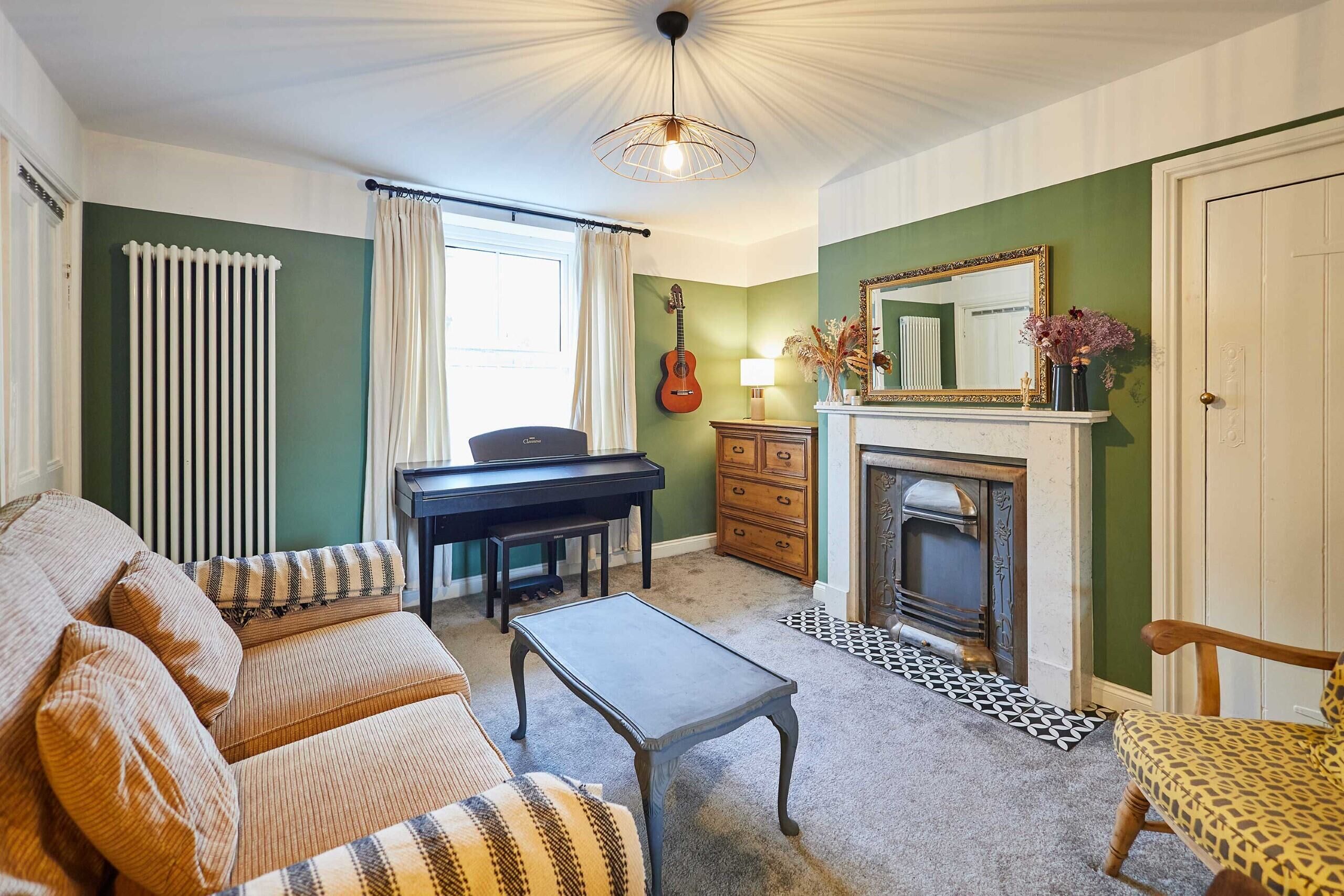 Host & Stay | Cheviot Street - Wooler