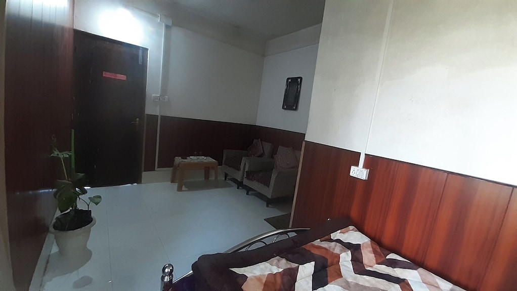3. The Atrium Park Kalimpong - Room With Attached Bathroom -Parking & Wifi - Kalimpong